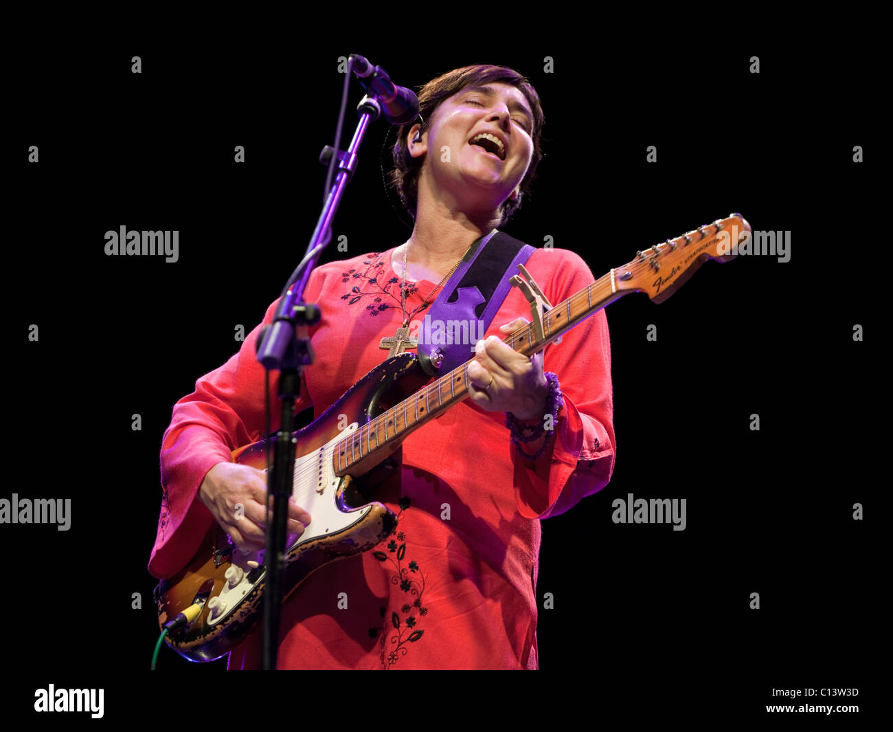 Sinead oconnor hi-res stock photography and images - Alamy