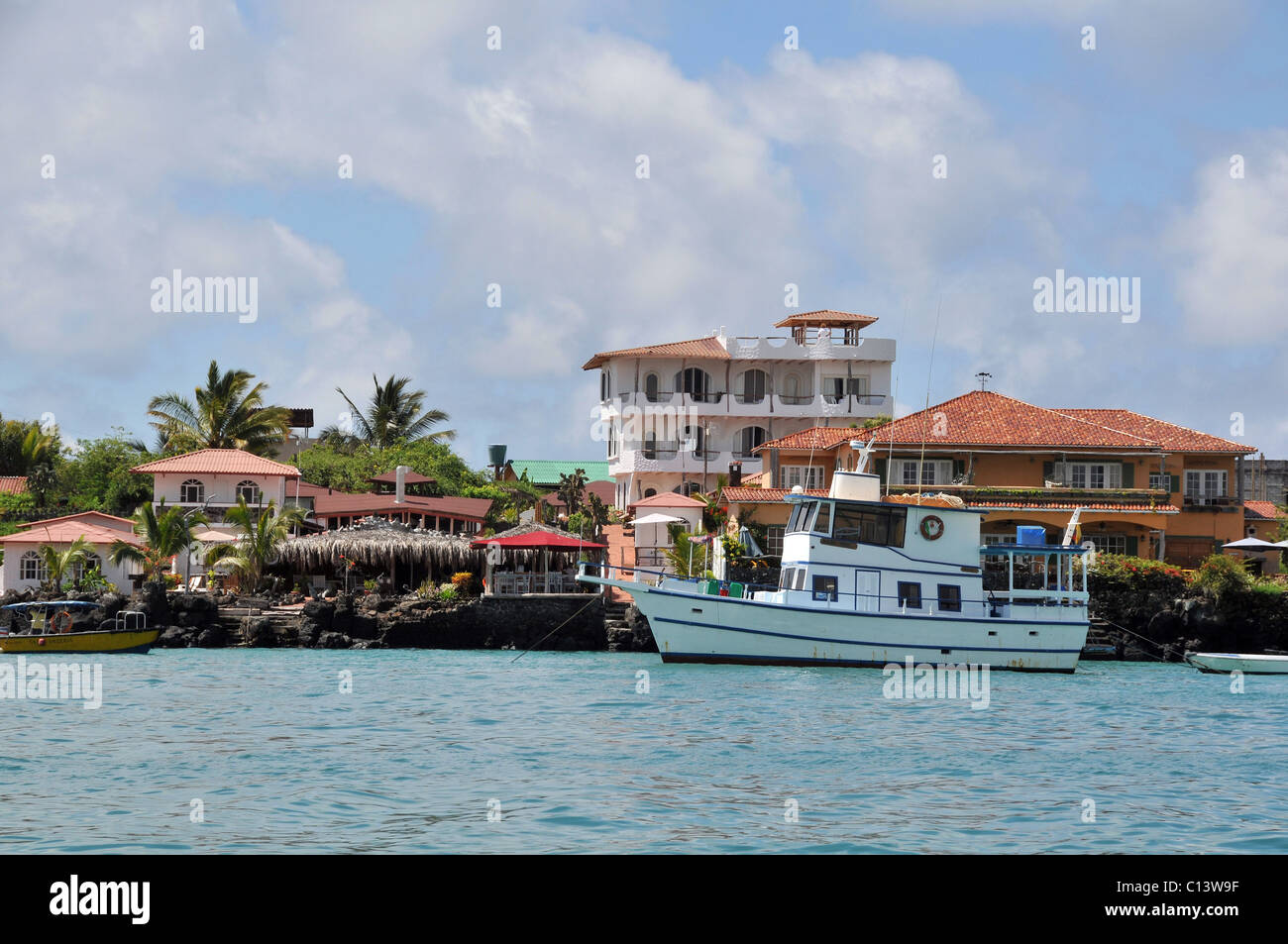 Bayside restaurant hi-res stock photography and images - Alamy