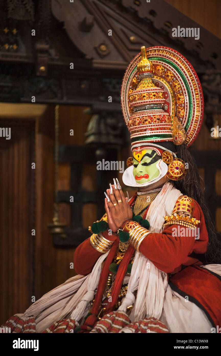Folk Dance Of Kerala Kathakali