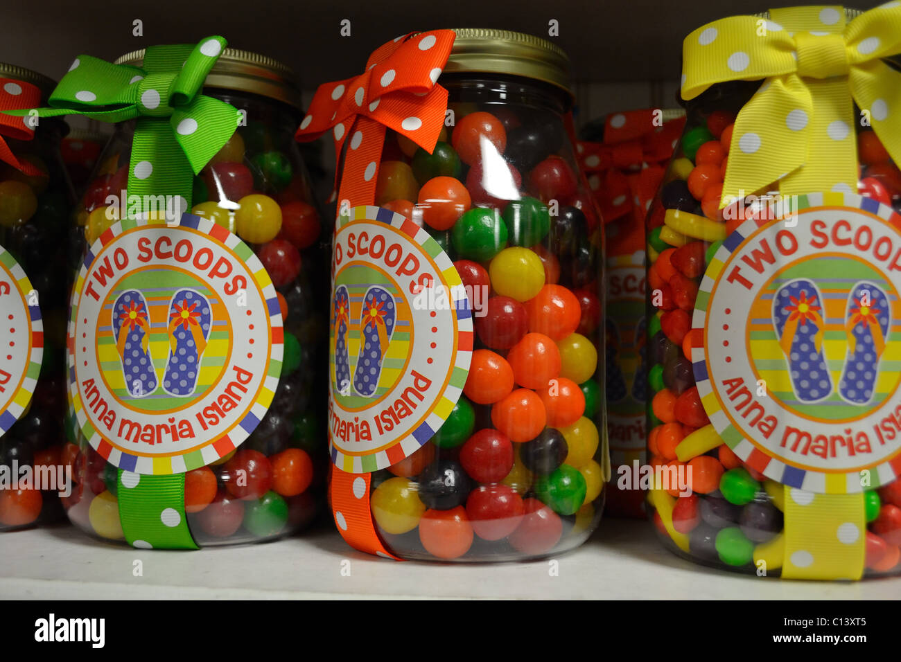 Jaw breakers hi-res stock photography and images - Alamy