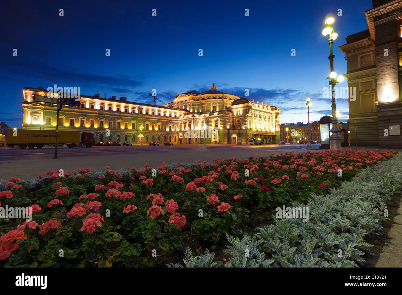 Mariinsky theater hi-res stock photography and images - Alamy