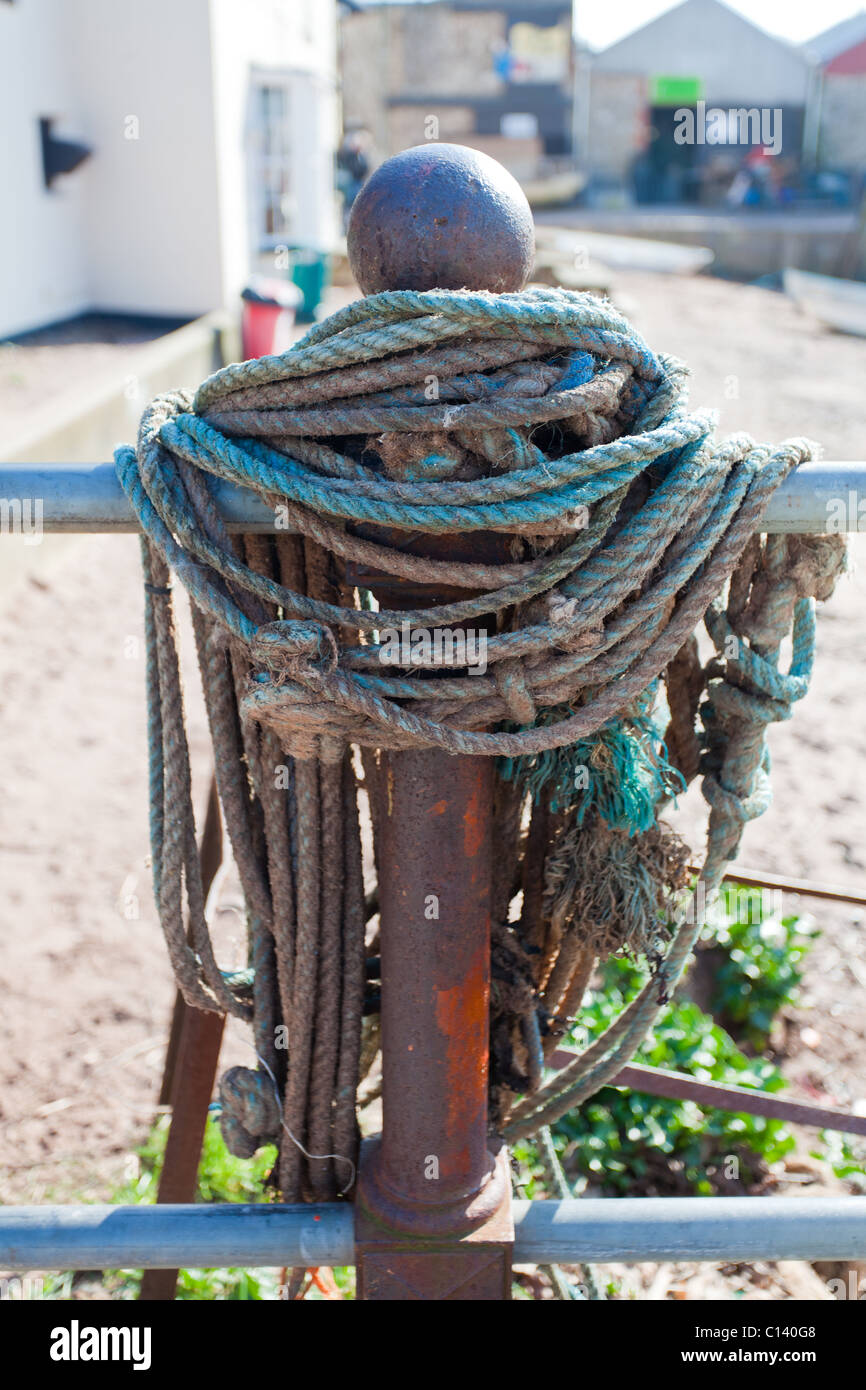 Rope railing hi-res stock photography and images - Alamy
