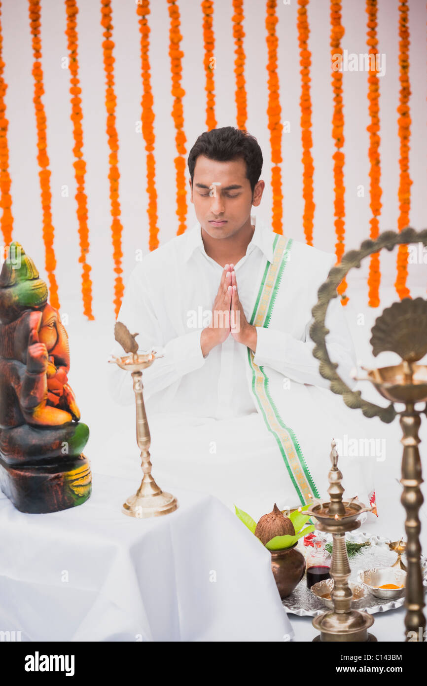 South indian wedding ceremony hi-res stock photography and images - Alamy