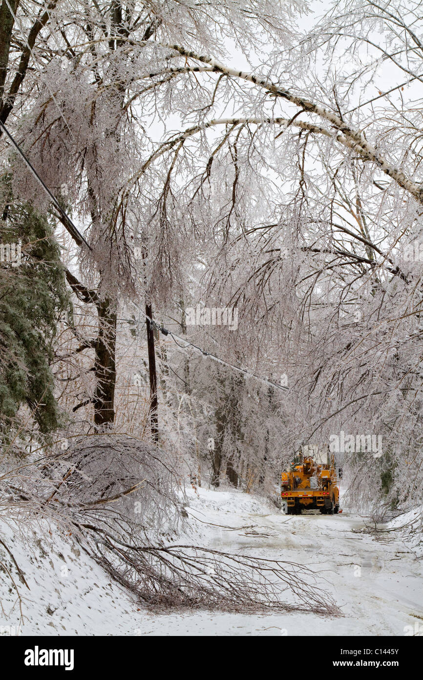 Ice storm power outage hi-res stock photography and images - Alamy