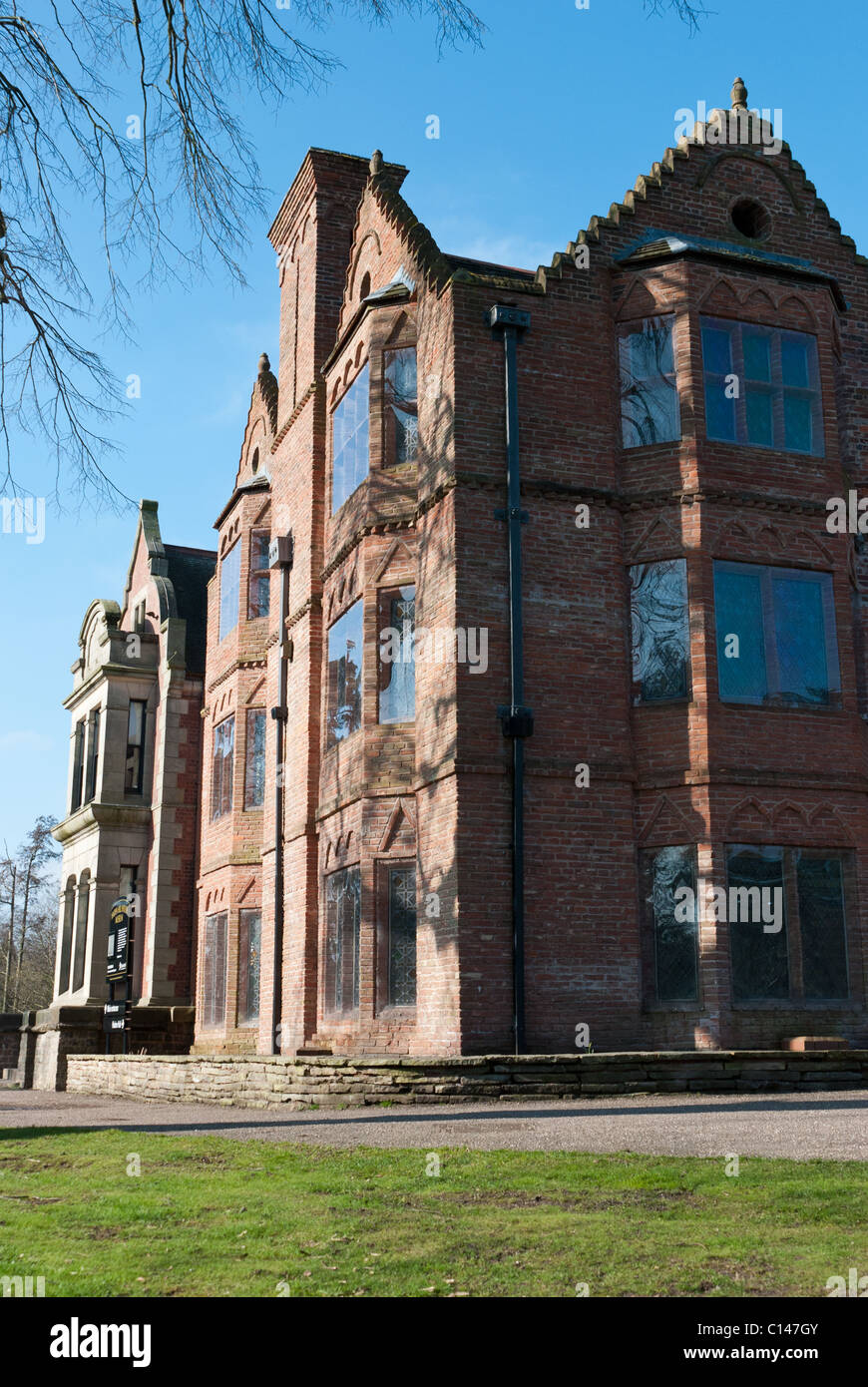 Haden Hill House and Park in Rowley Regis, Sandwell, West Midlands ...