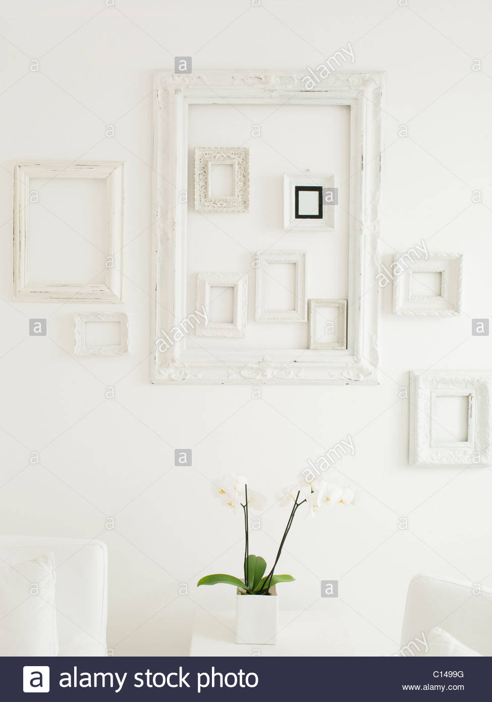 Simple White Picture Frame Stock Photos & Simple White Picture Frame ...