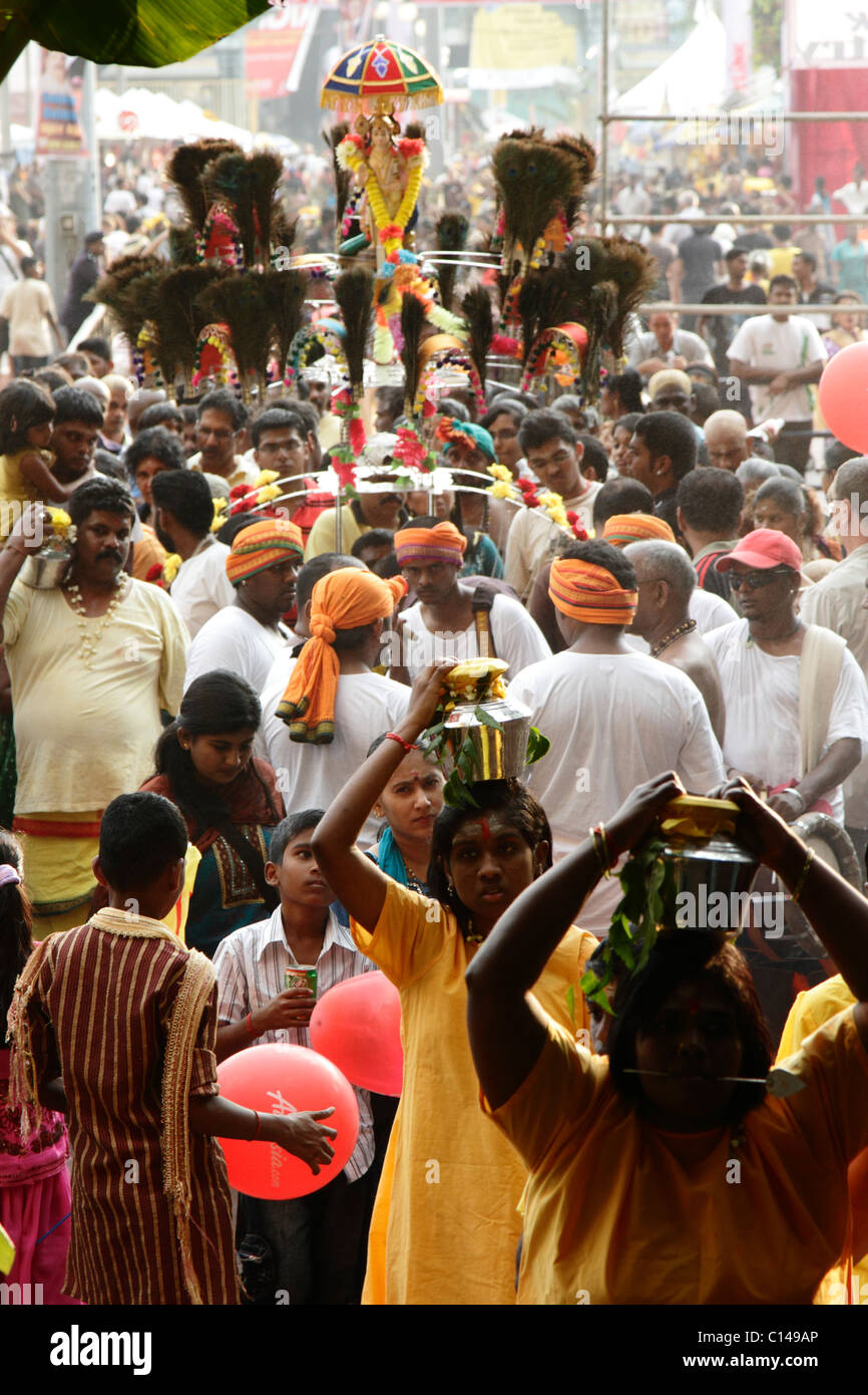Hindu Procession Stock Photos & Hindu Procession Stock Images - Alamy