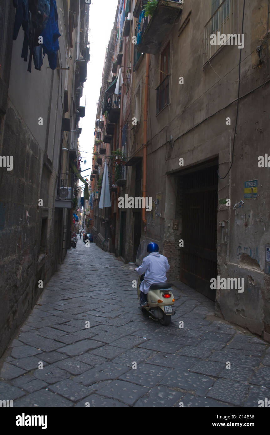 Naples alley buildings hi-res stock photography and images - Alamy