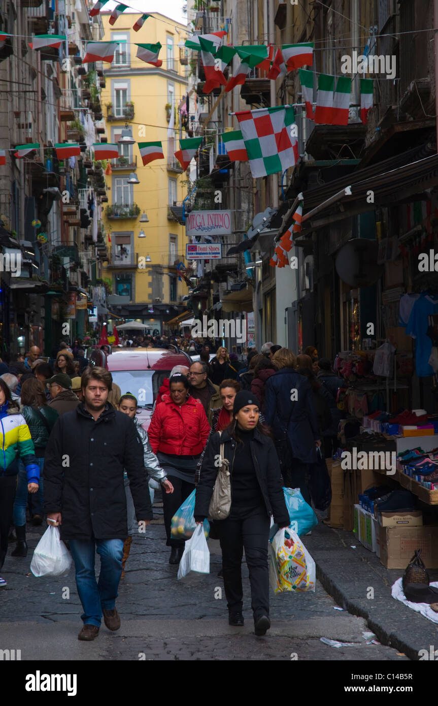 Busy italian street hi-res stock photography and images - Alamy