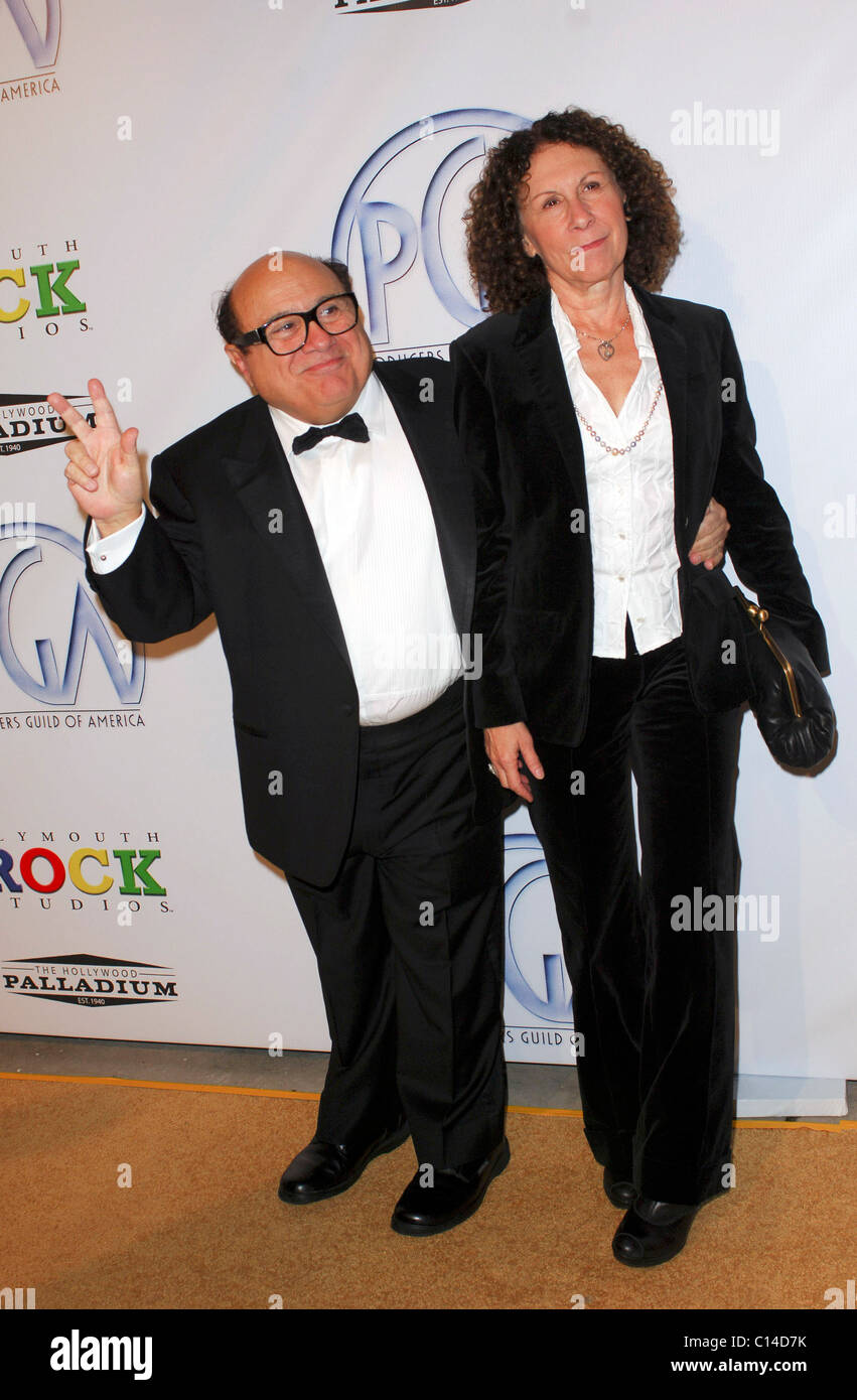 Danny DeVito and Rhea Perlman The 20th Annual Producers Guild Awards ...