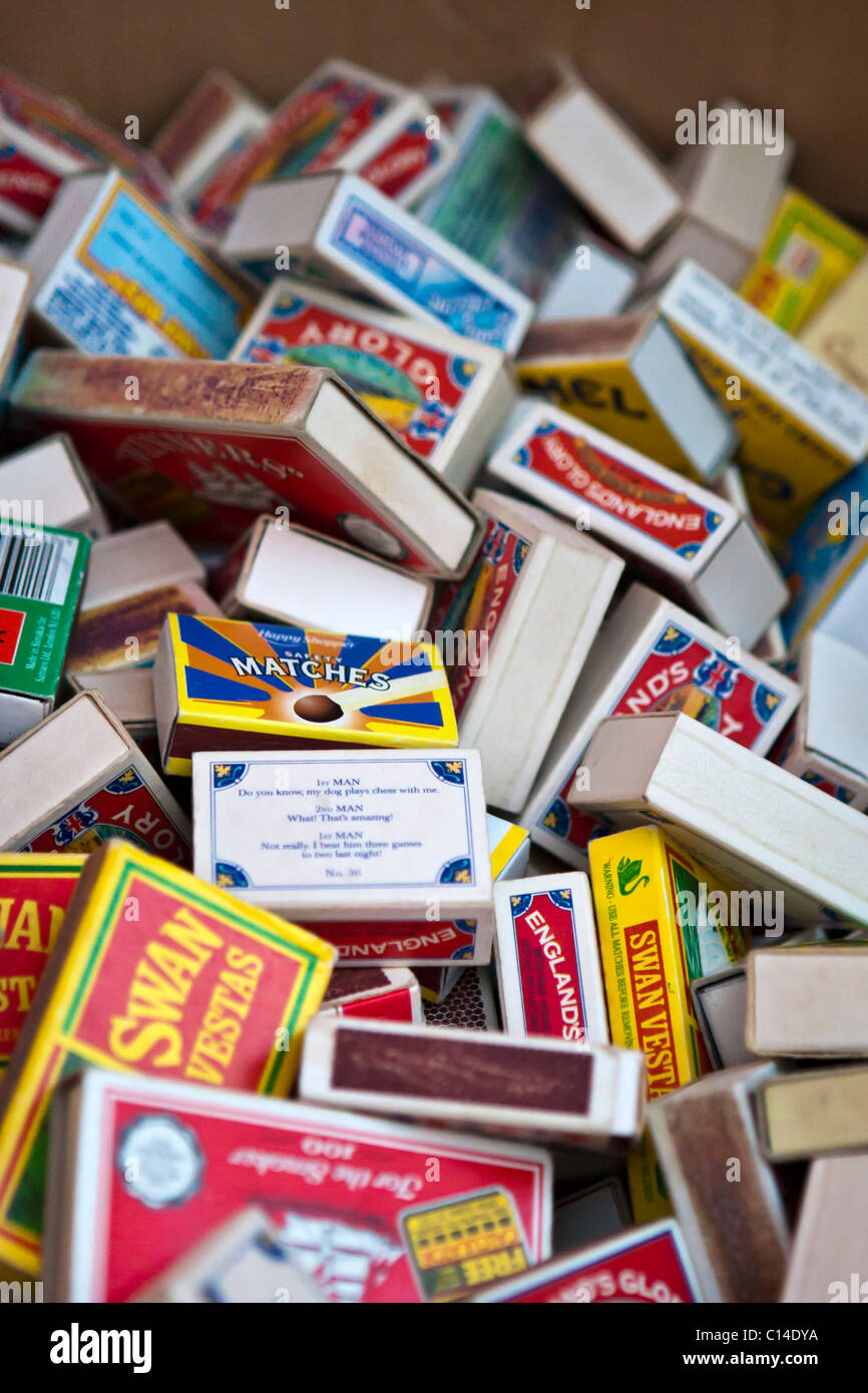 Matchboxes hi-res stock photography and images - Alamy