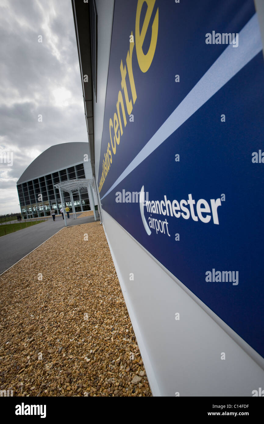 Runway Visitor Park and Concorde Centre, Manchester Airport, UK Stock ...