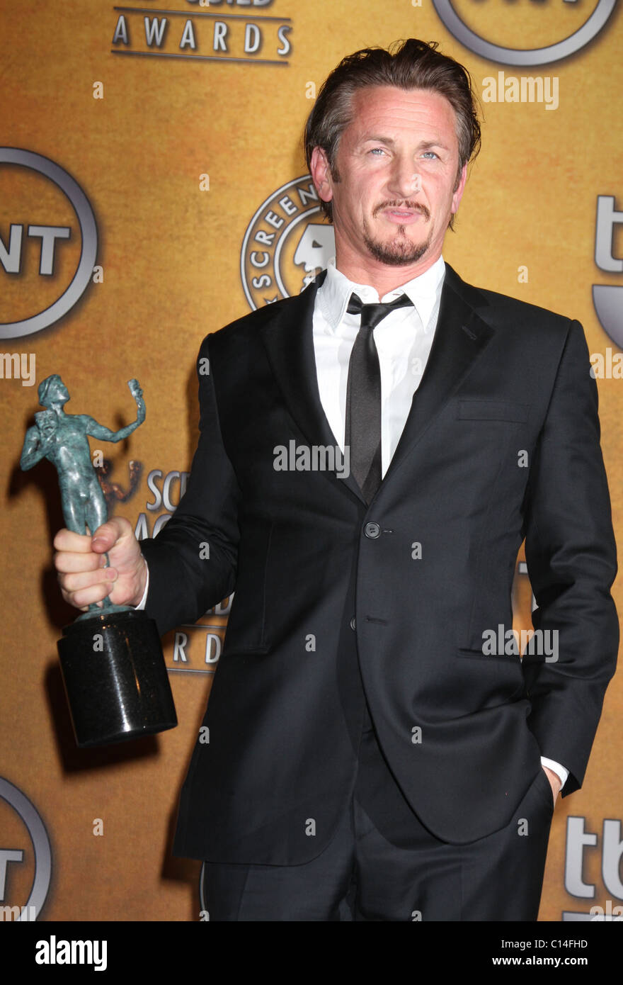 Sean Penn 15th Annual Screen Actors Guild Awards held at the Shrine ...