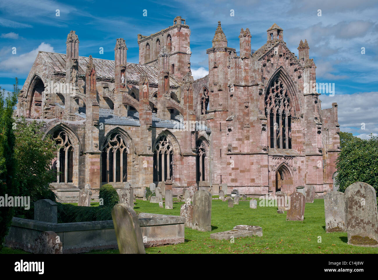 Melrose abbey scotland hi-res stock photography and images - Alamy