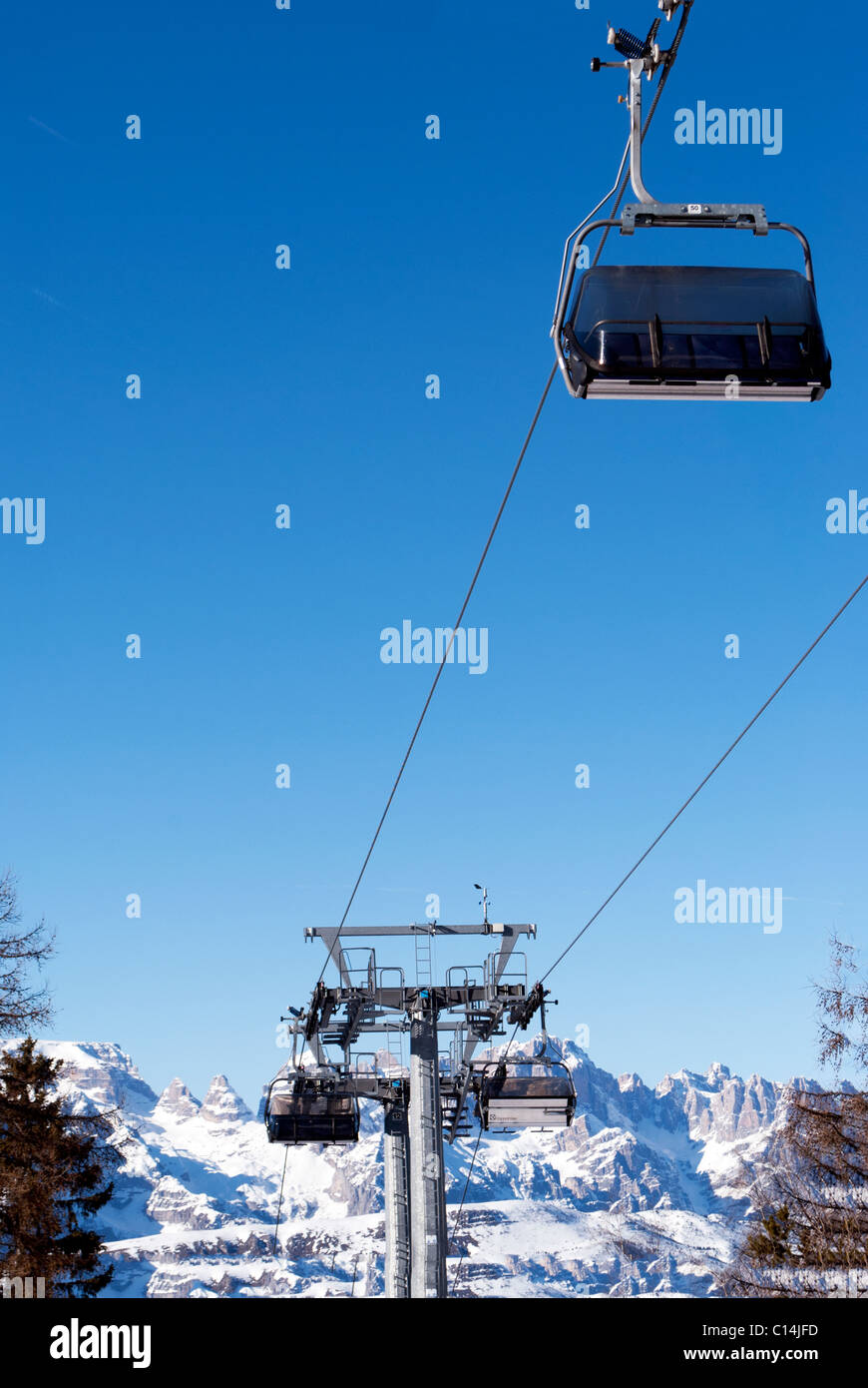 ski lift with blue sky background Stock Photo - Alamy