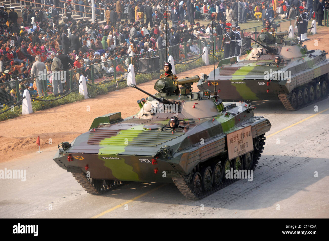 Indian army tanks hi-res stock photography and images - Alamy