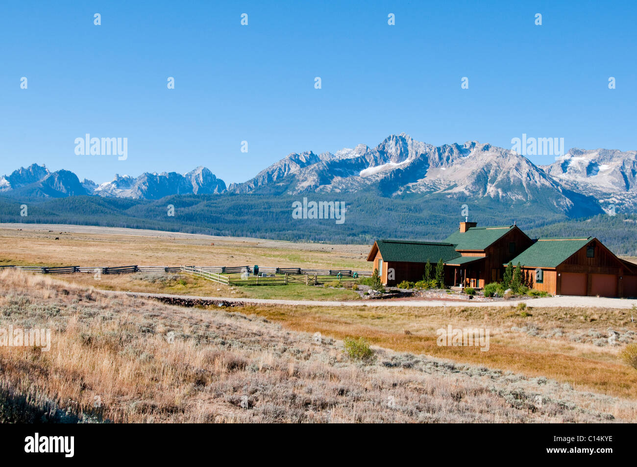 Stanley,Sawtooth Mountains,Sawtooth National Park,Forest,Home To Wolf ...