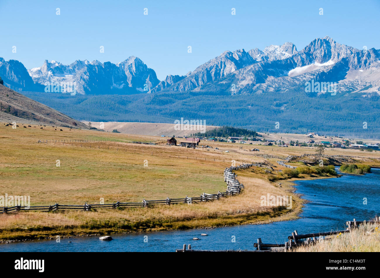 Sawtooth stanley mountains sawtooth national forest home park wolf hi ...
