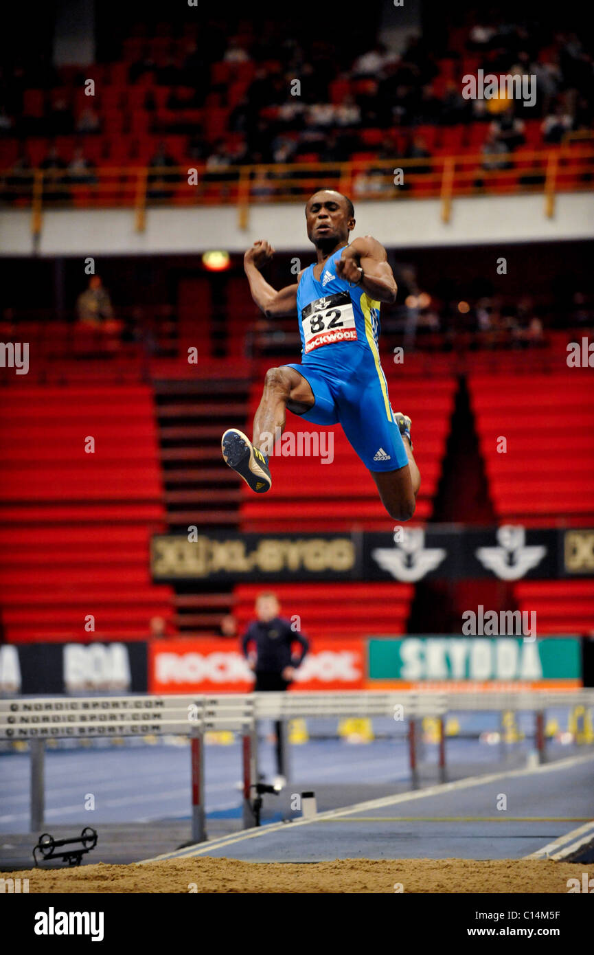 Indoor Long Jump Stock Photos & Indoor Long Jump Stock Images - Alamy