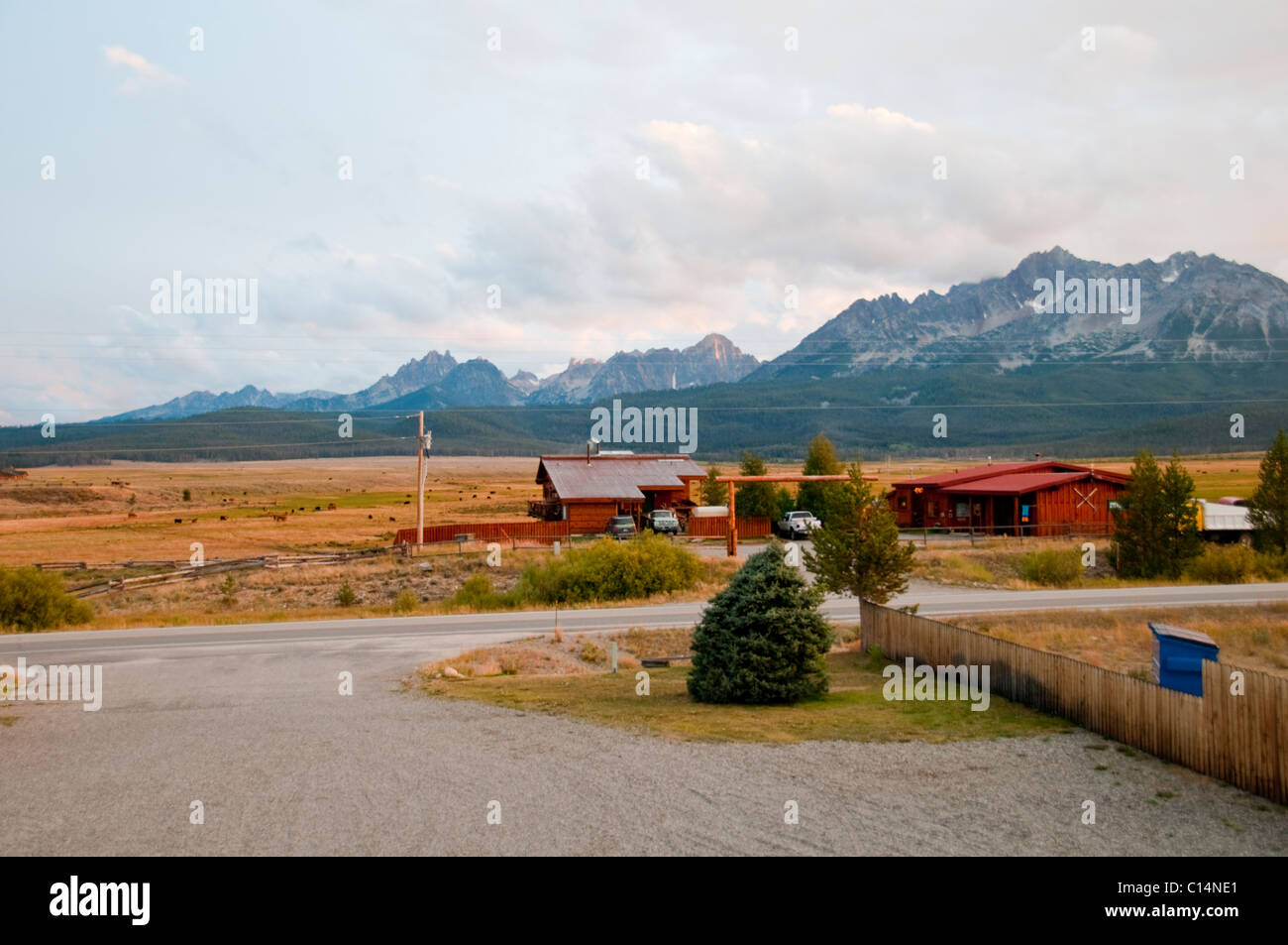 Stanley,Sawtooth Mountains,Sawtooth National Park,Forest,Home To Wolf ...