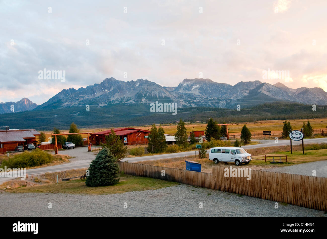 Stanley,Sawtooth Mountains,Sawtooth National Park,Forest,Home To Wolf ...