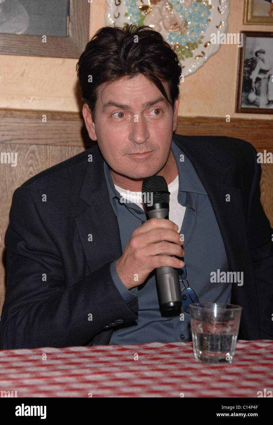 Charlie Sheen, Grand opening of Buca di Beppo italian restaurant on ...