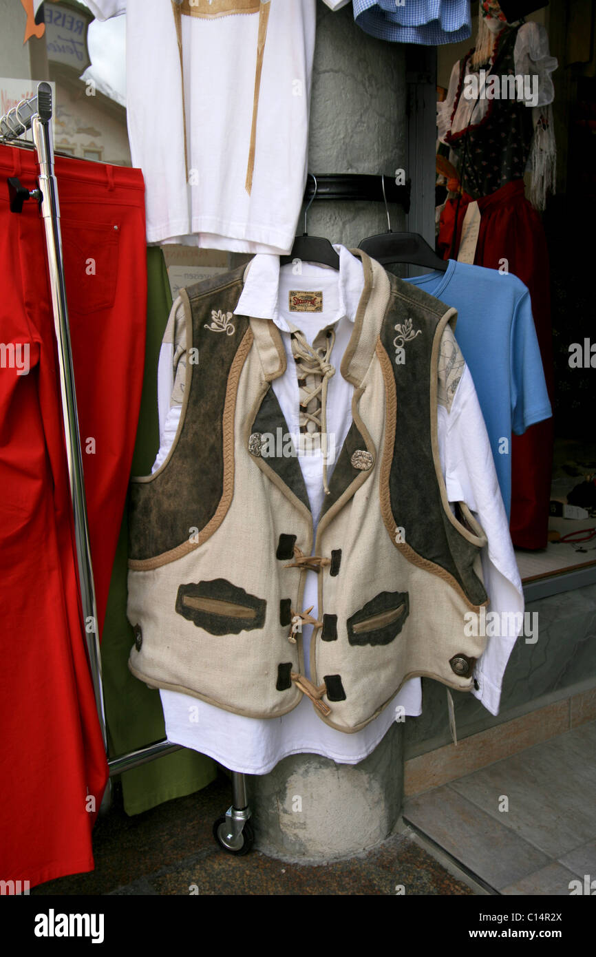 Lederhosen germany hi-res stock photography and images - Alamy