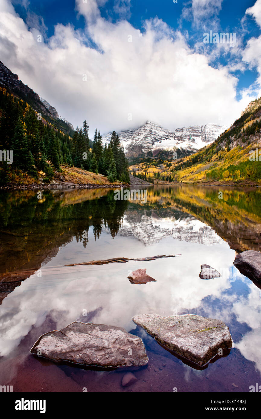 Mountain lake reflection with fall color's. Aspen, Colorado Stock Photo ...