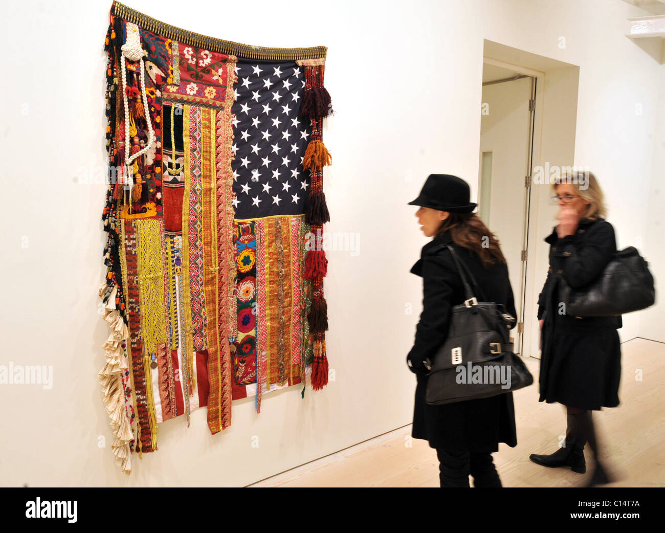 Sara rahbar hi-res stock photography and images - Alamy