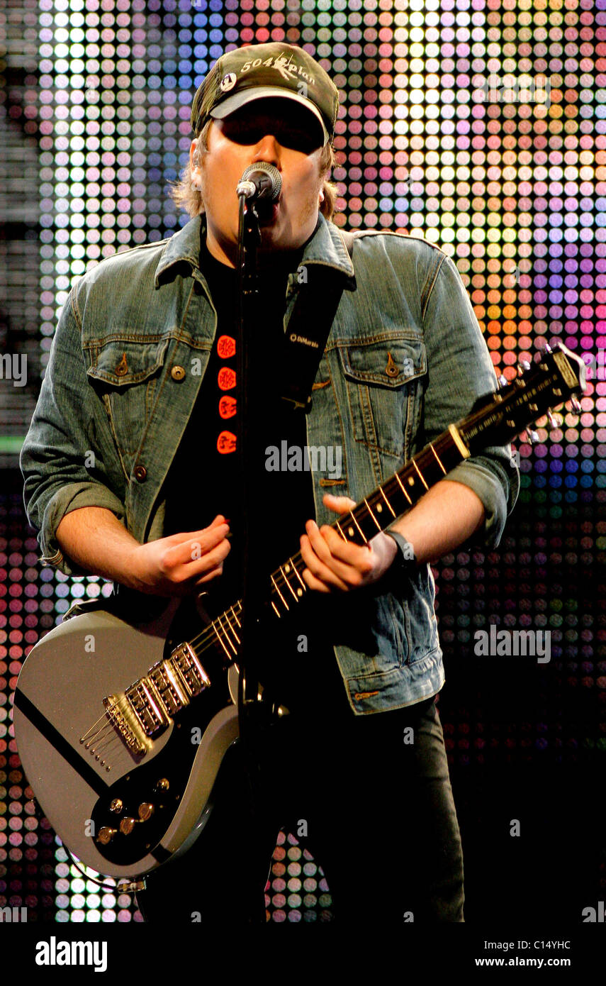 Patrick Stump Fall Out Boy perform at the Pepsi Smash Super Bowl XLIII ...