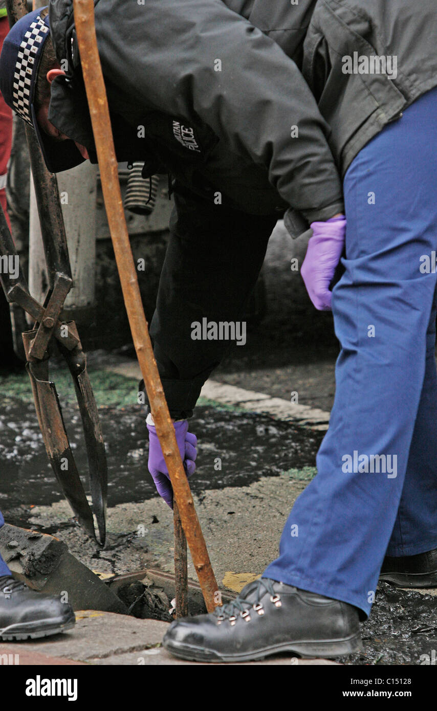 Gather evidence hi-res stock photography and images - Alamy