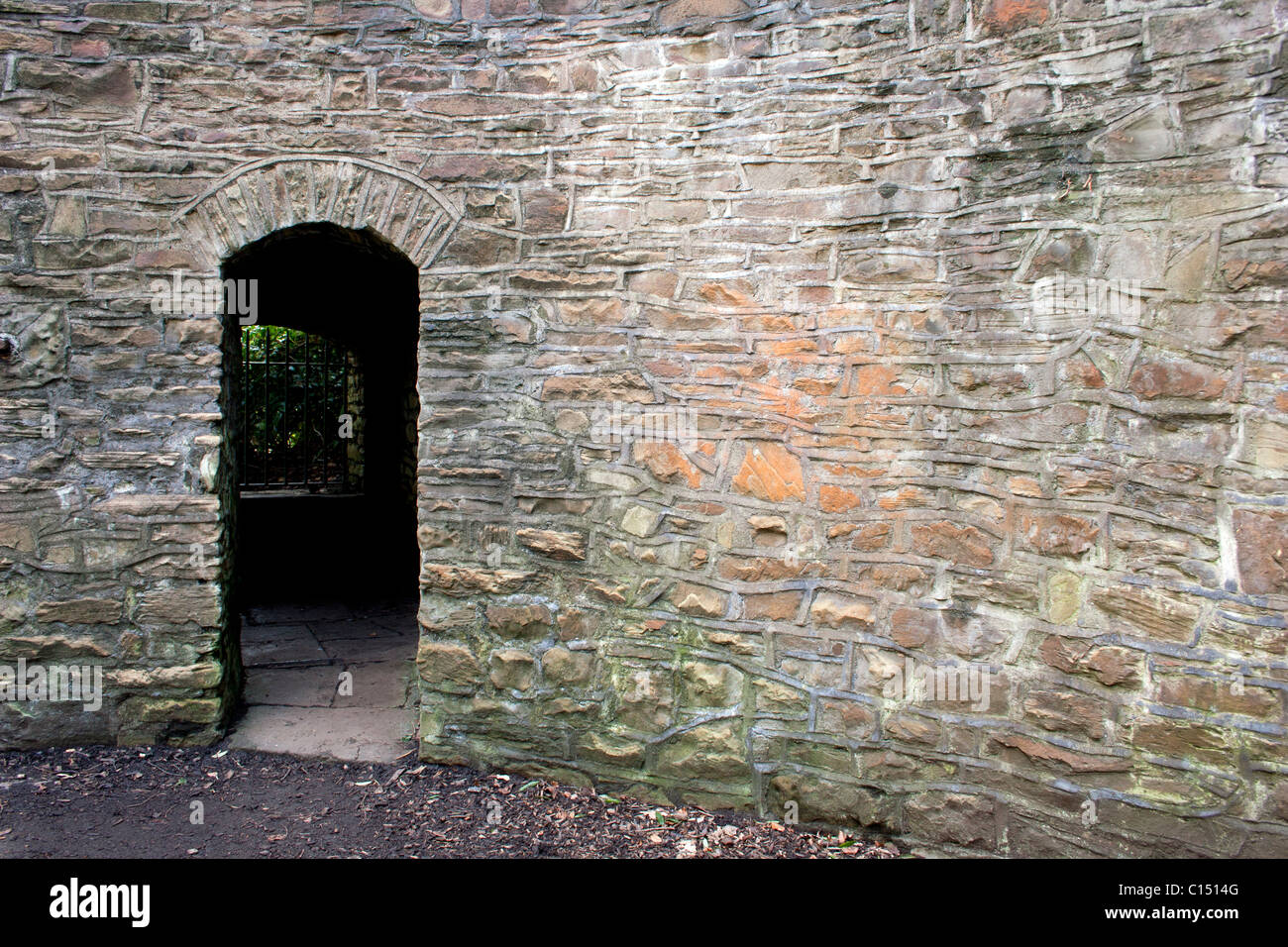 The Bear Pit of the Botanical Gardens, Sheffield Stock Photo - Alamy
