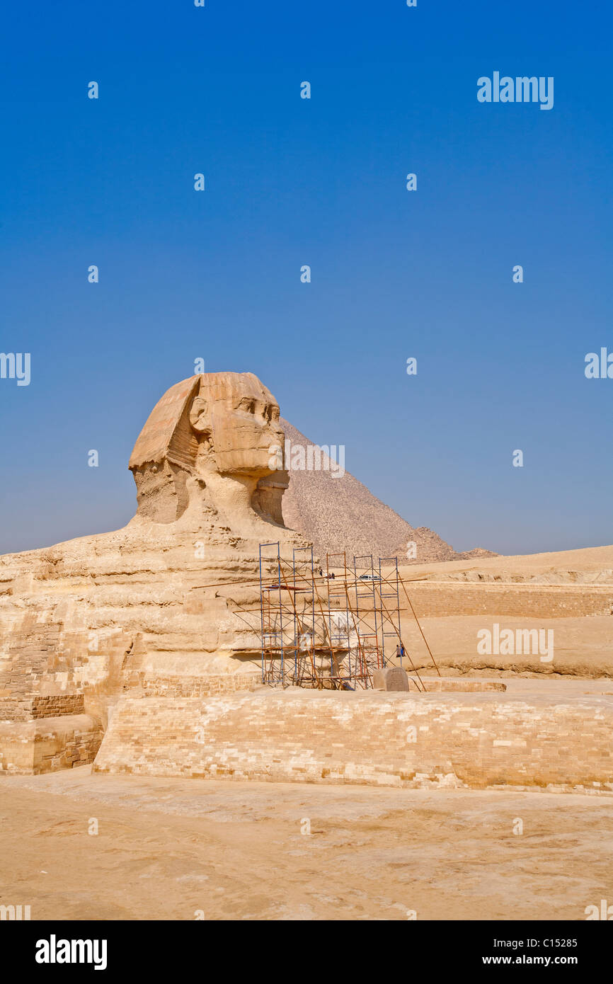 Pharaoh khufu statue hi-res stock photography and images - Alamy