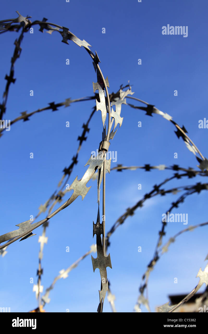 Spiked wire hi-res stock photography and images - Alamy