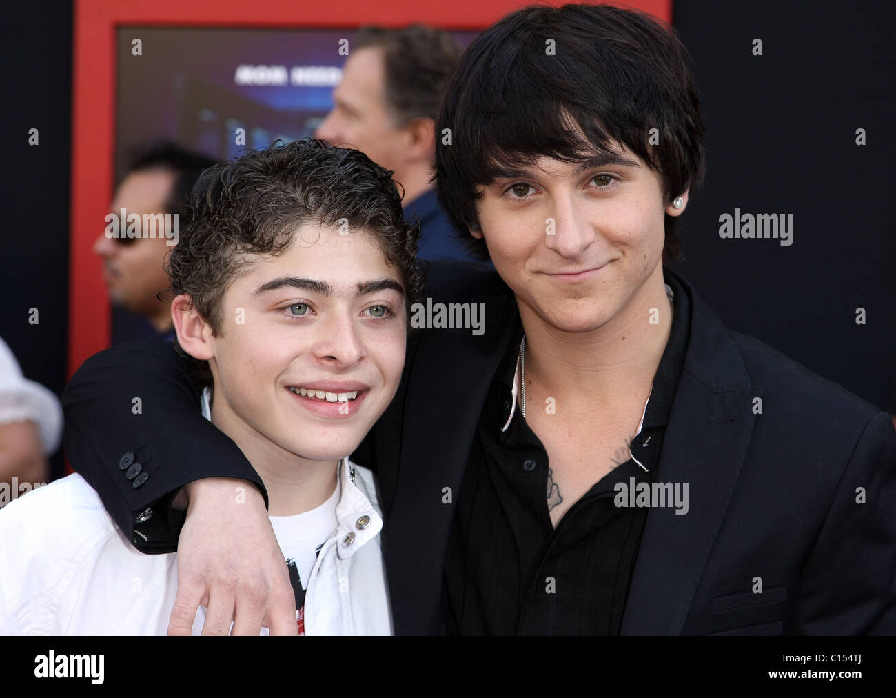 RYAN OCHOA MITCHEL MUSSO MARS NEEDS MOMS WORLD PREMIERE. DISNEY ...