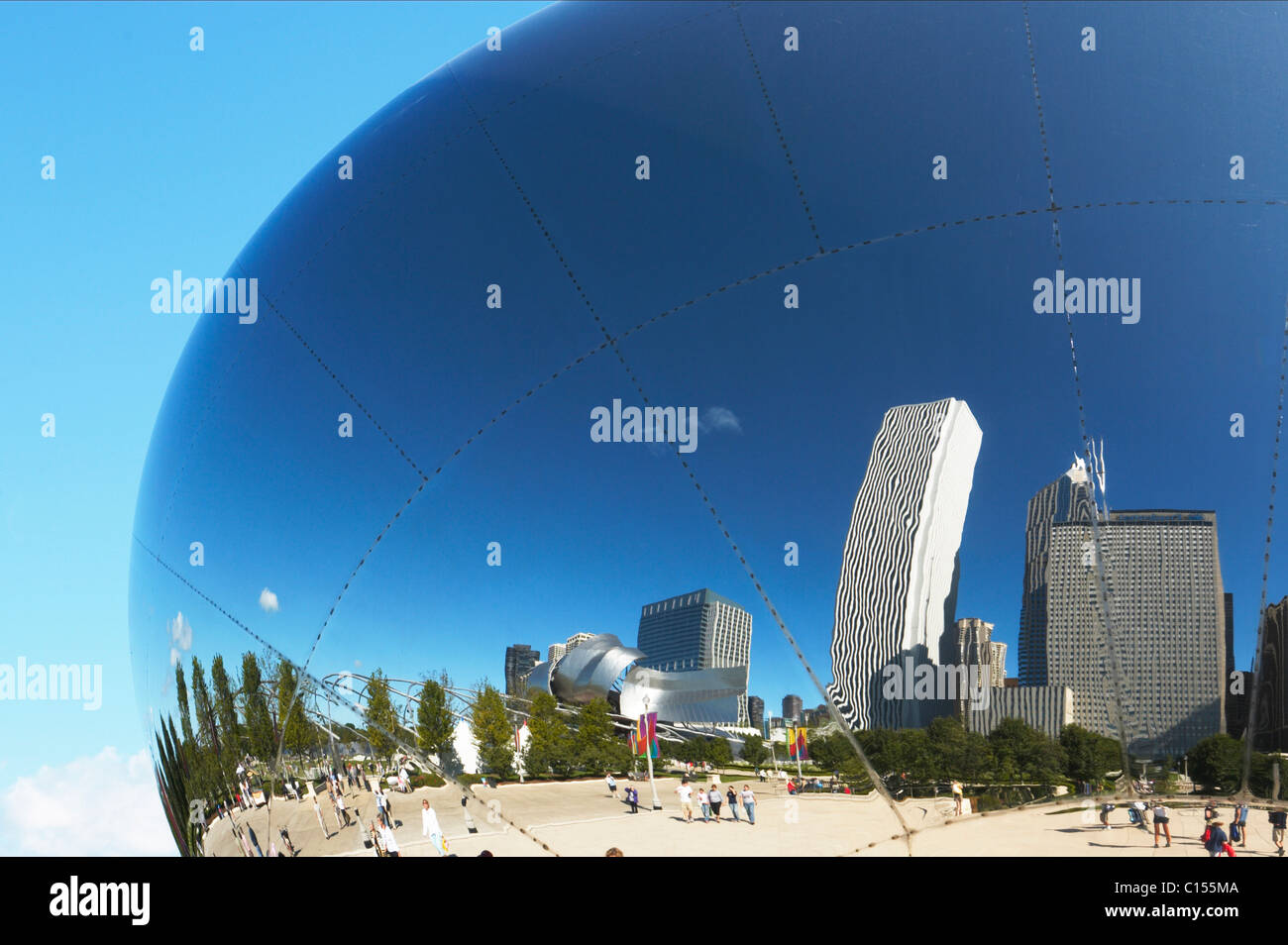 Millenium park reflecting in 'Cloud Gate' (The Bean) sculpture Stock ...
