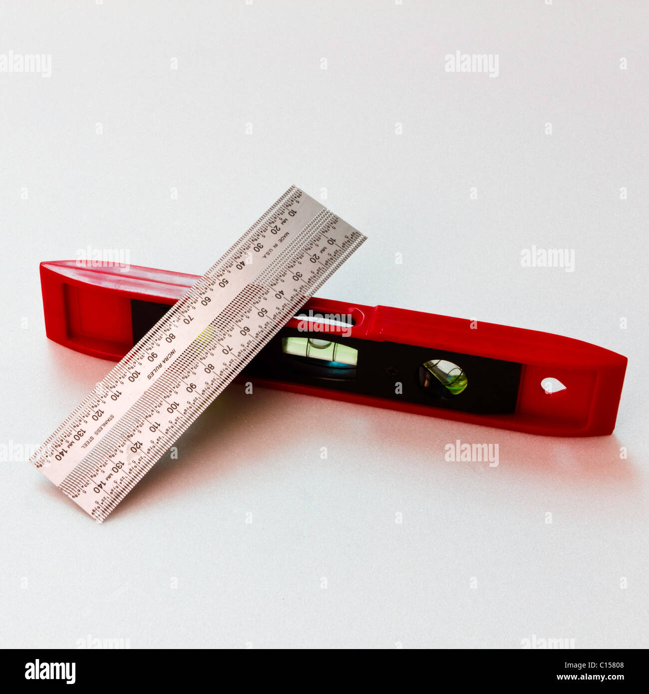 Straight rule hi-res stock photography and images - Alamy