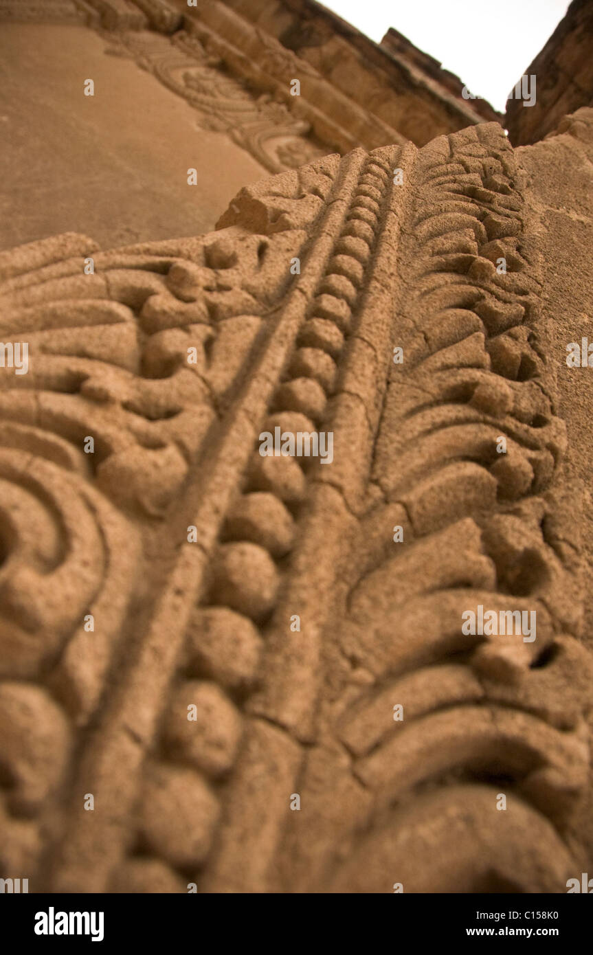 Bagan temple architecture hi-res stock photography and images - Alamy