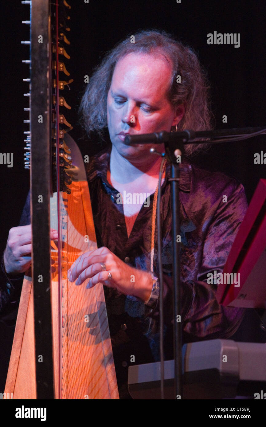 New harp hi-res stock photography and images - Alamy