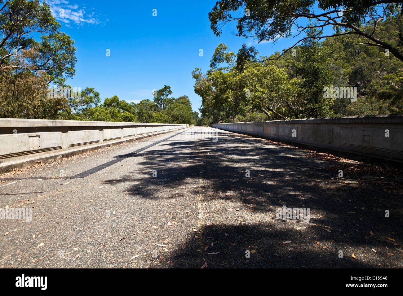 Disused road bridge hi-res stock photography and images - Alamy