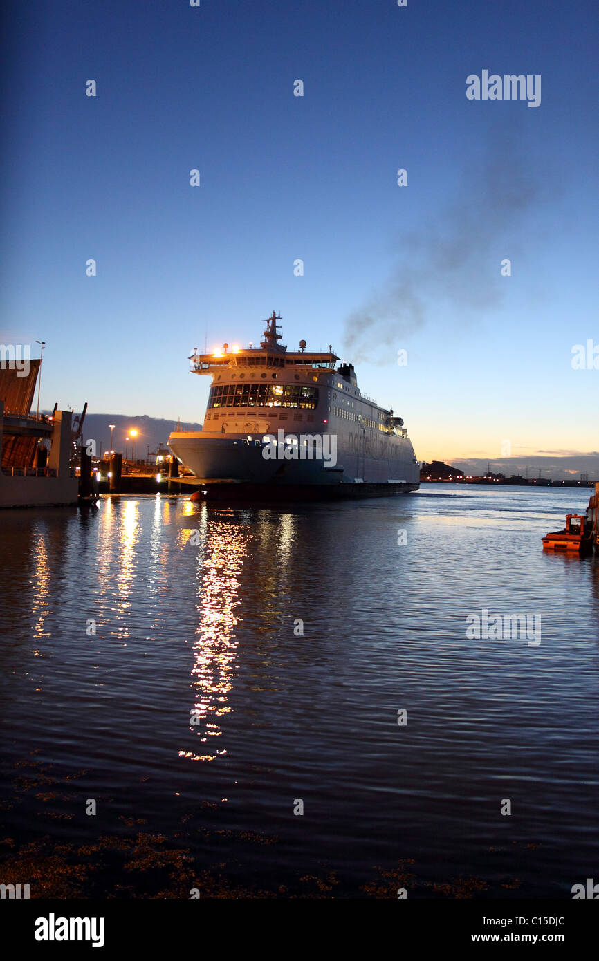Cross channel ferry docking at Dunkerque port, France Stock Photo - Alamy