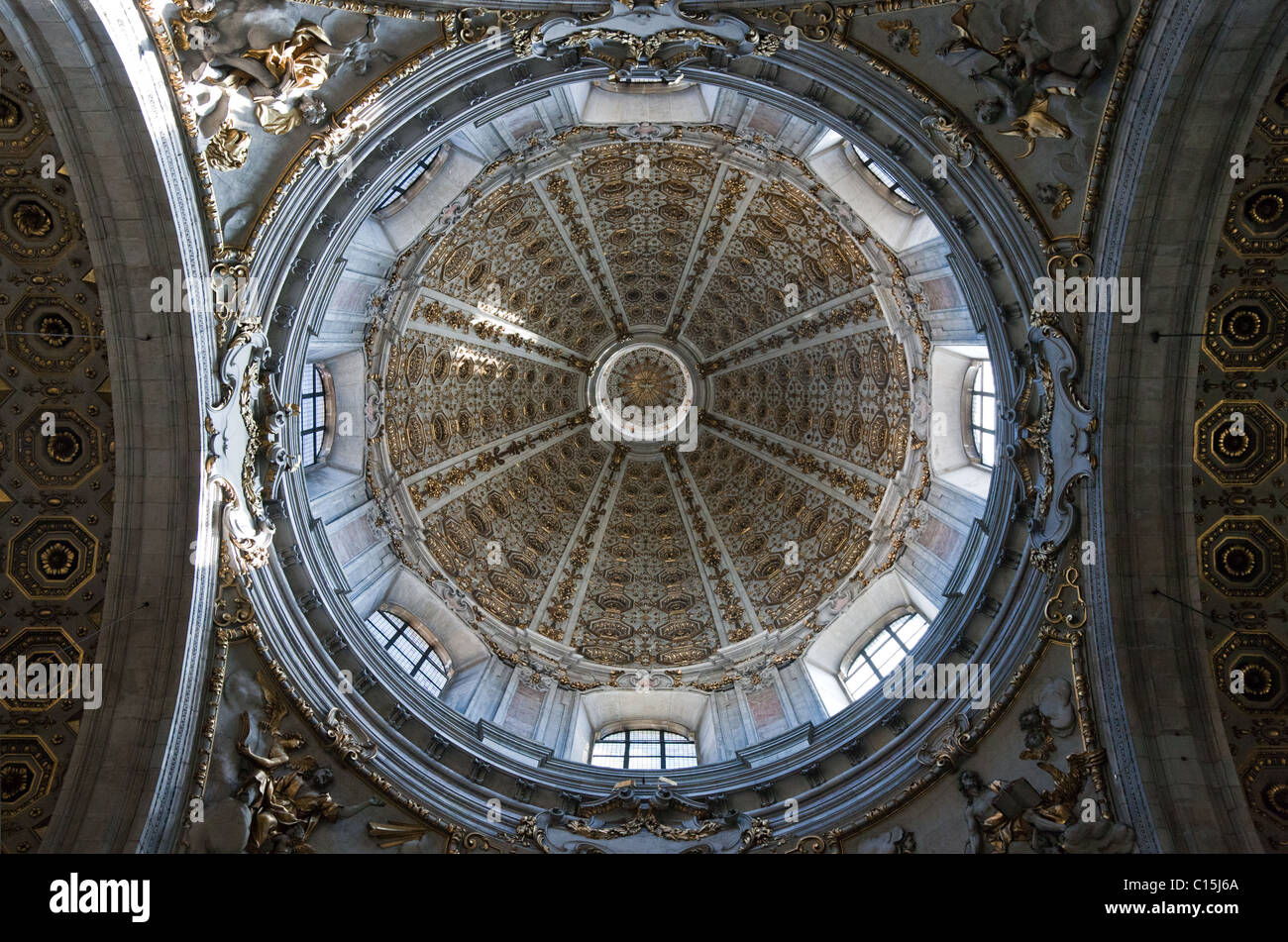 Italy, Como, the Cathedral ( the Duomo ) inside Stock Photo - Alamy