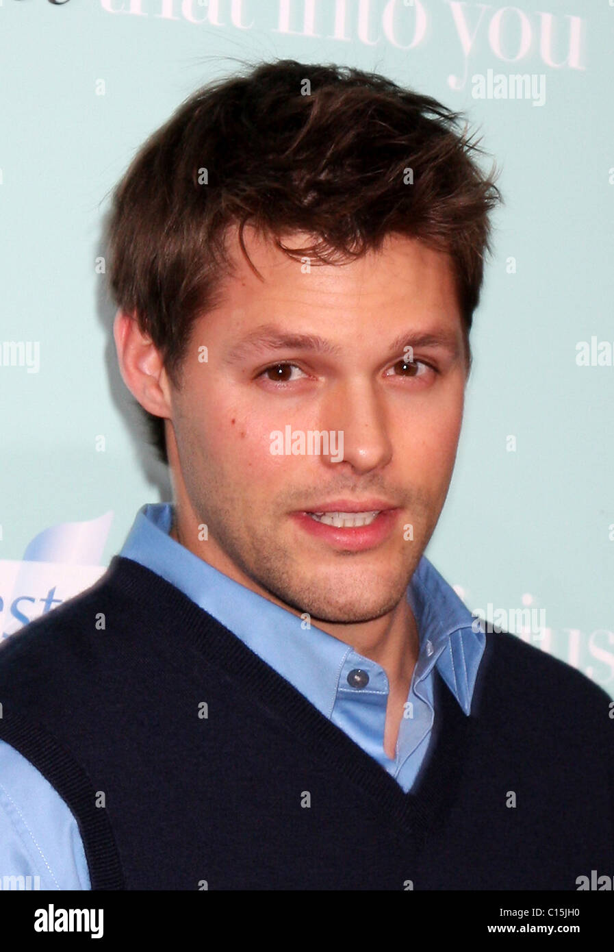 Justin bruening hi-res stock photography and images - Alamy