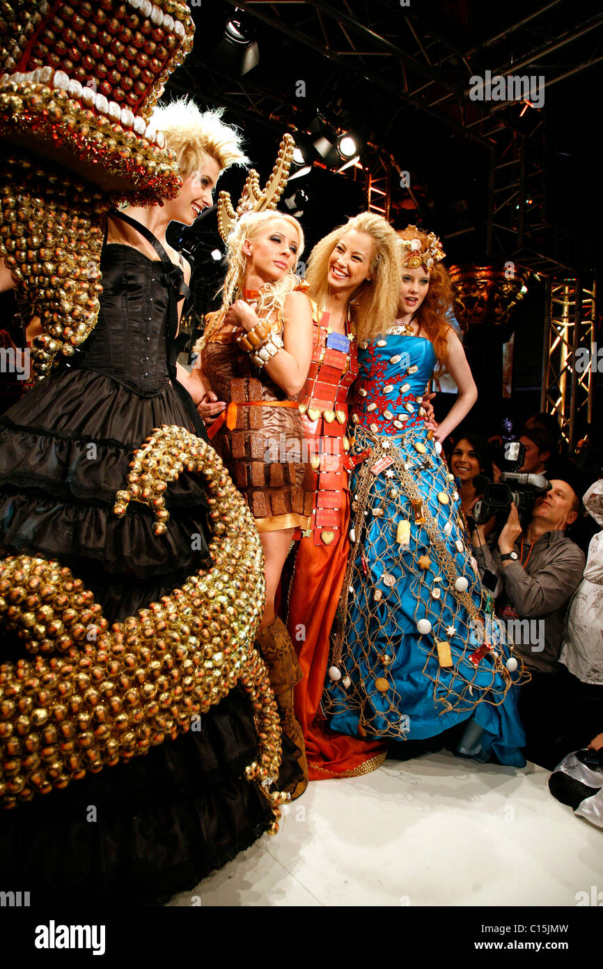 Lena Gercke, Cora Schumacher, Sandy Meyer Wölden, Barbara Meier ...