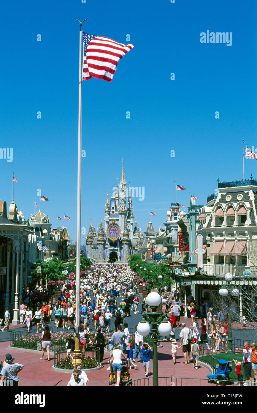 Disney theme park florida hi-res stock photography and images - Alamy