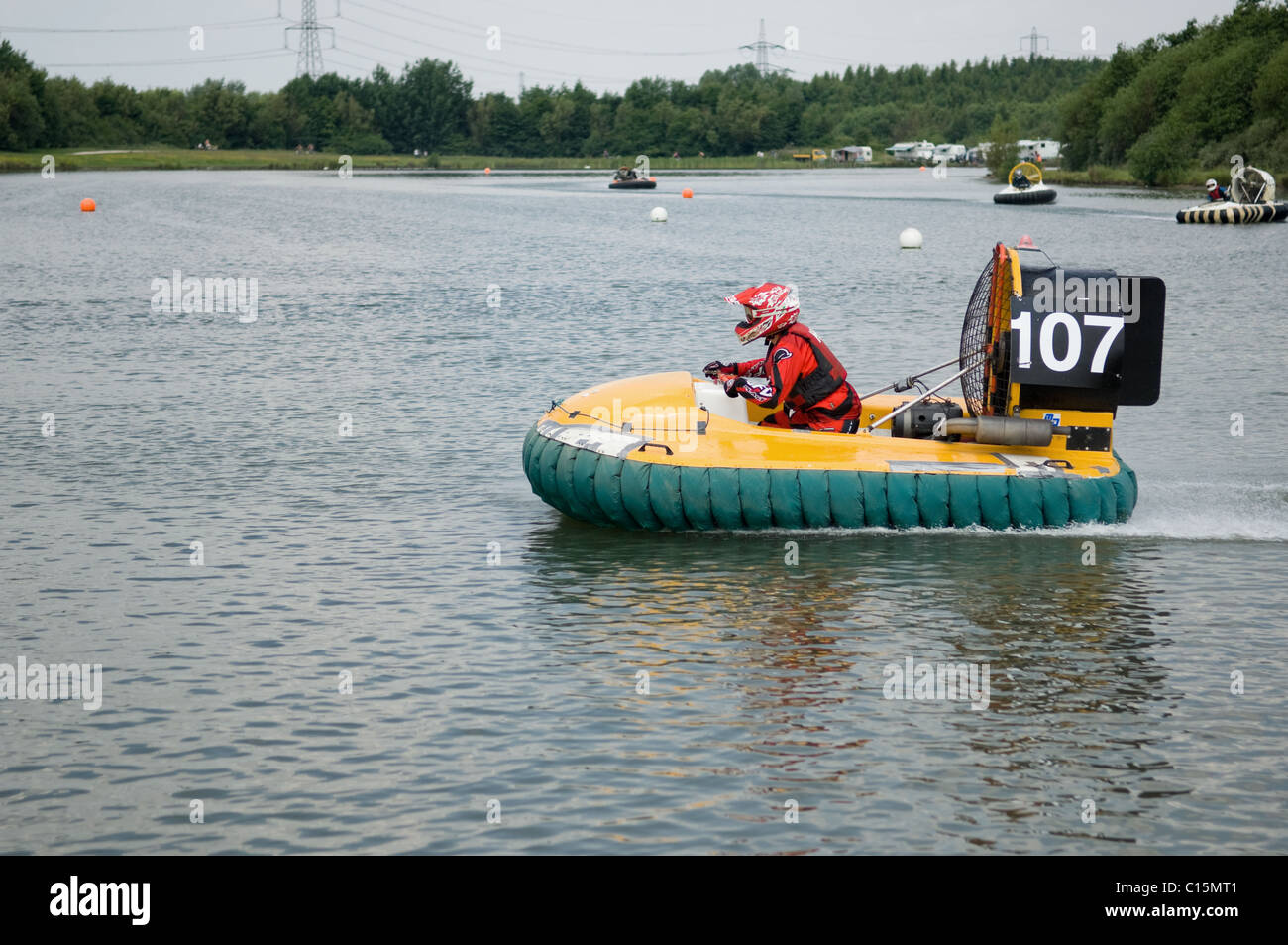 Hovercraft racing at Rother Valley Country Park Stock Photo - Alamy