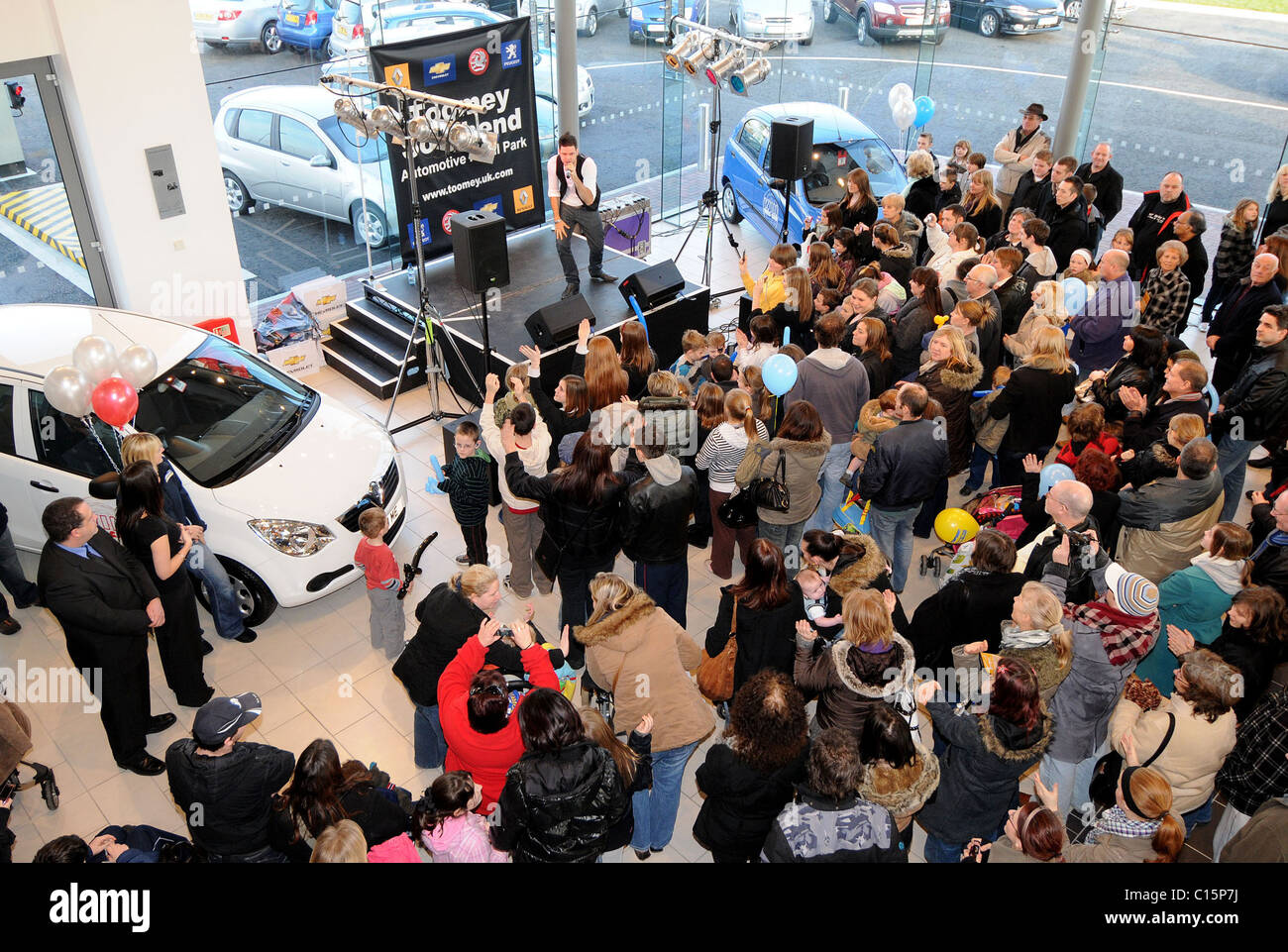 Ex Member Of Boyband 5ive, Scott Robinson Performs Live On Stage At The ...