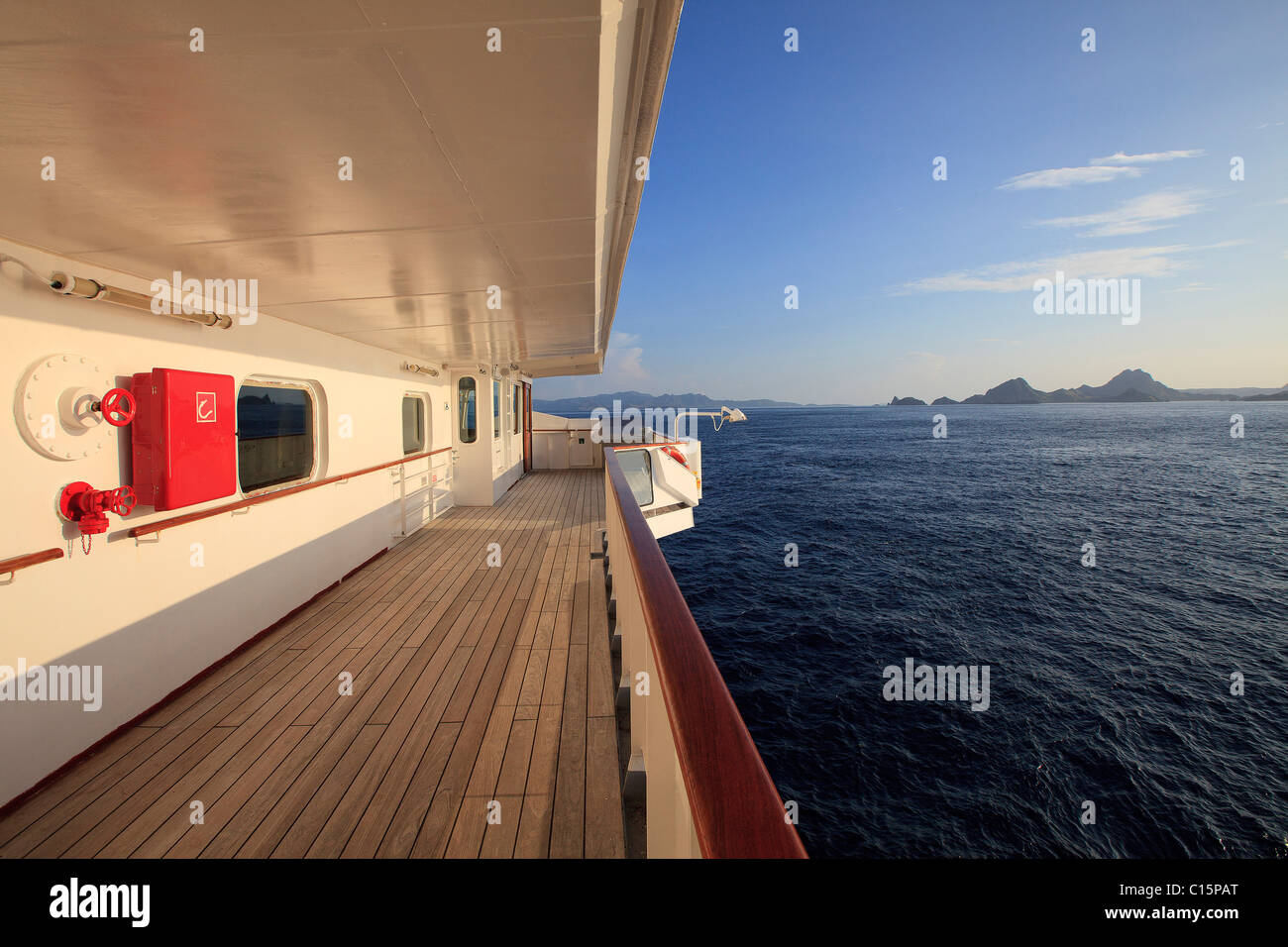 Cruise liner in front of Komodo, Indonesia, Asia Stock Photo - Alamy