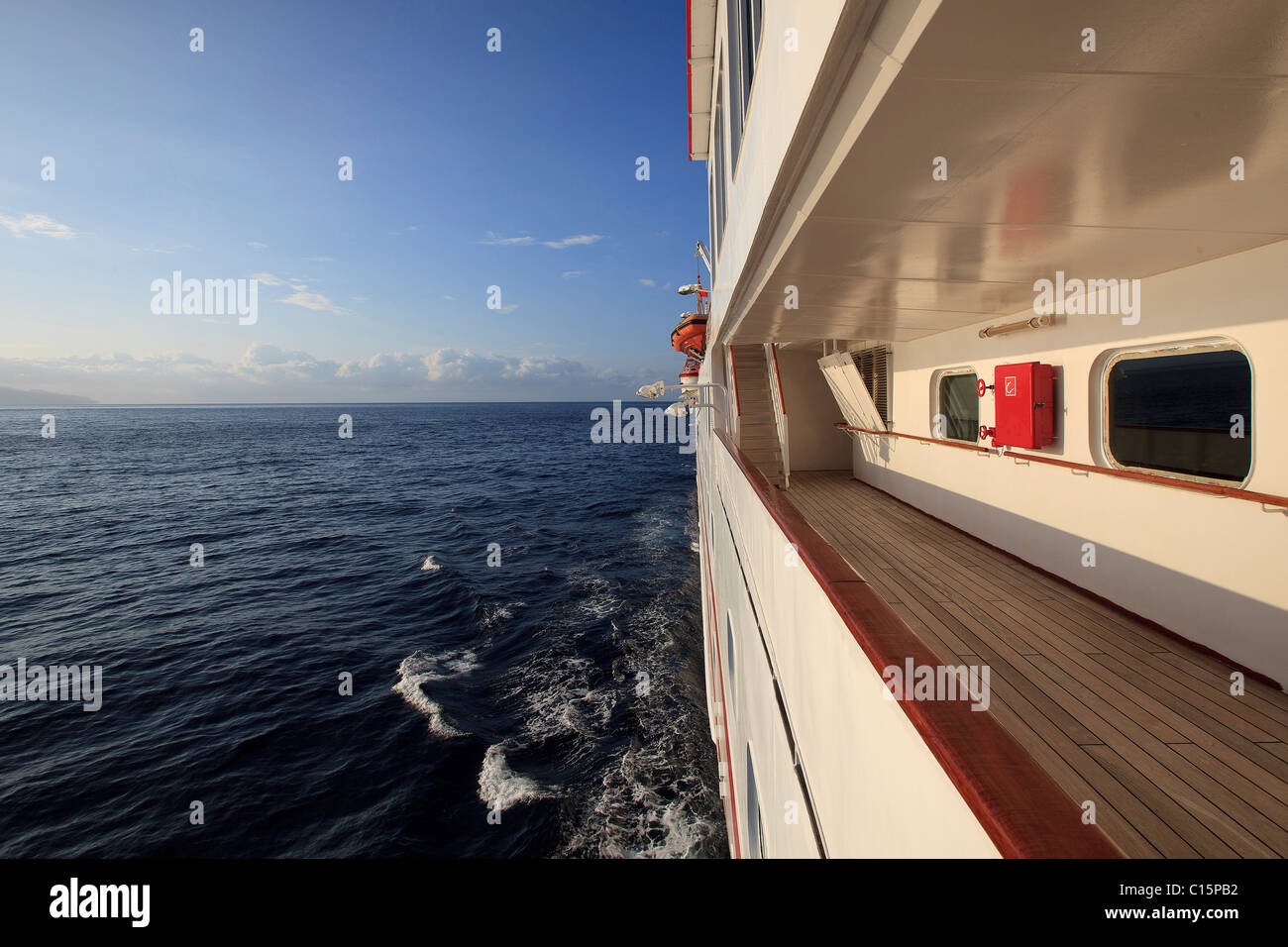 Cruise liner in front of Komodo, Indonesia, Asia Stock Photo - Alamy