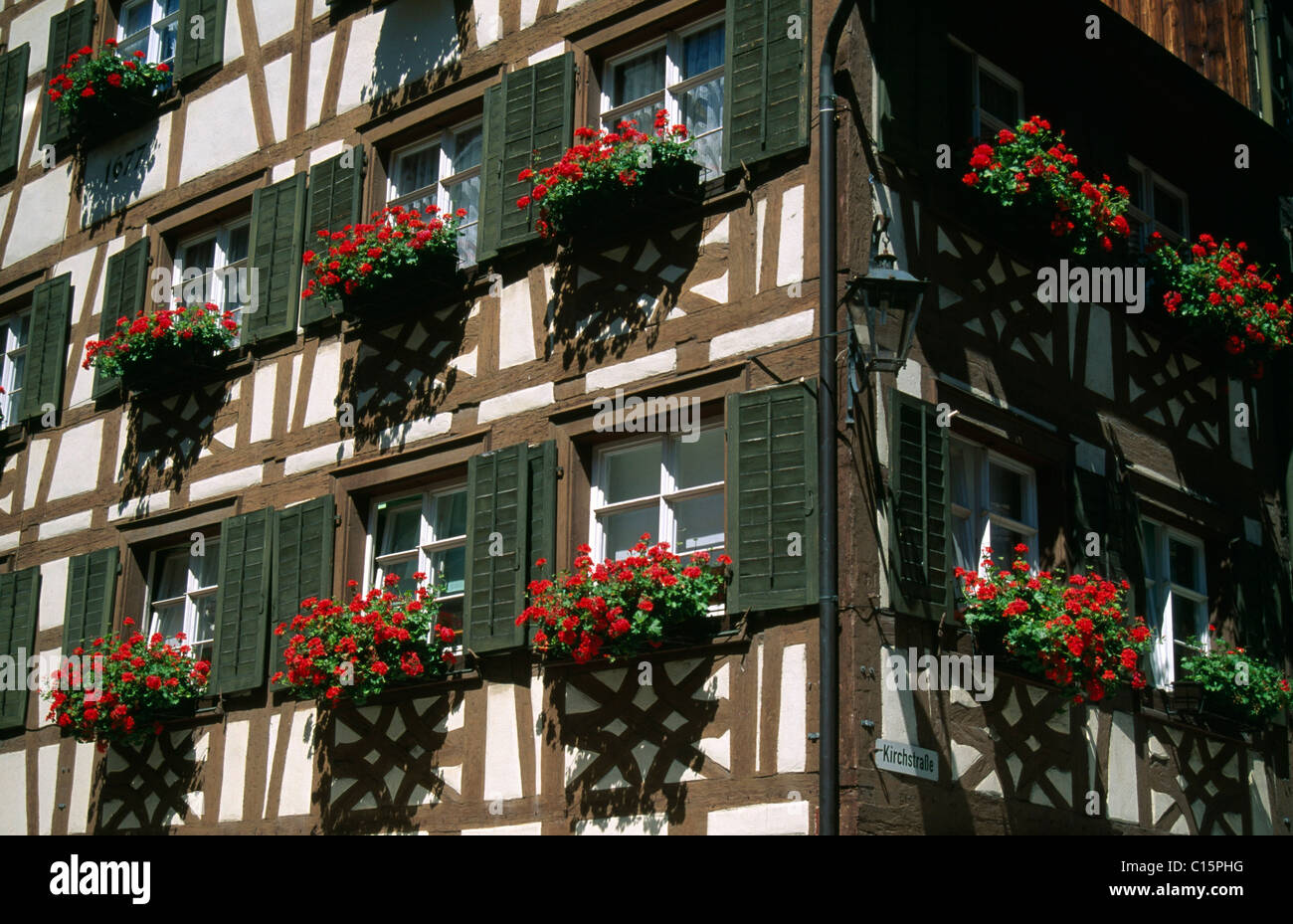 Timber framed house hi-res stock photography and images - Alamy